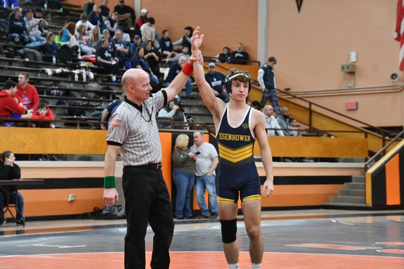 Eisenhower’s Chambers goes 5-0 at Sharon | News, Sports, Jobs - Times ...